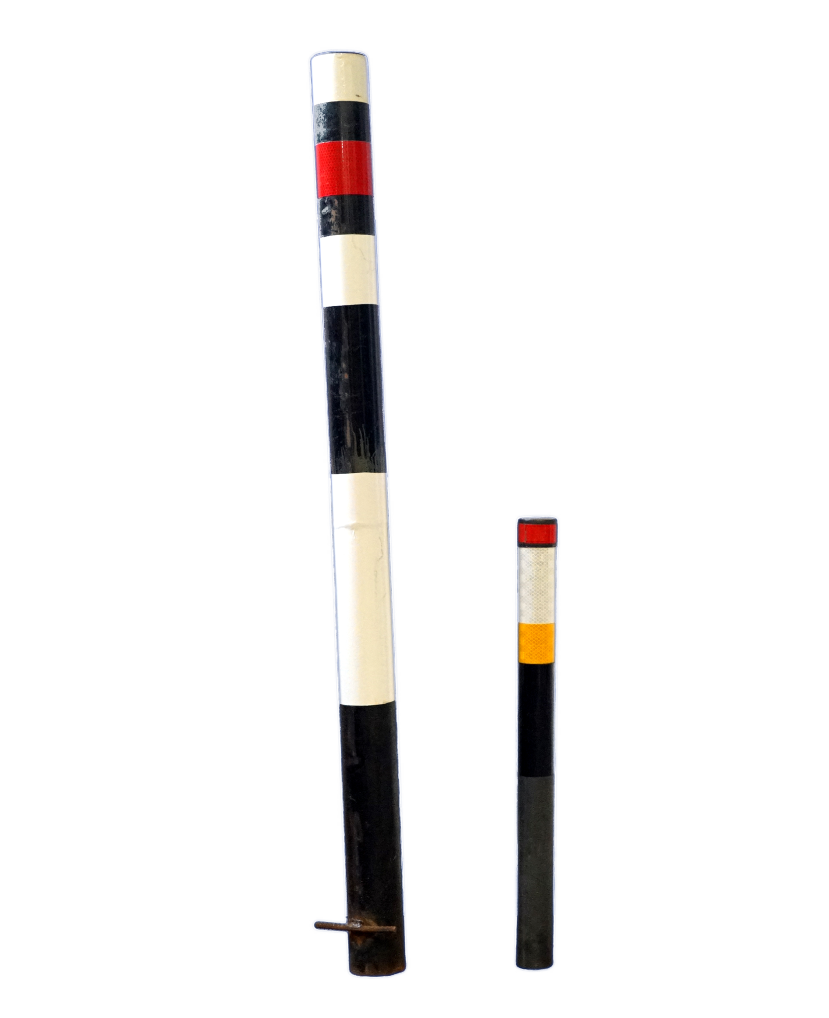 Delineators - CosmicIndia